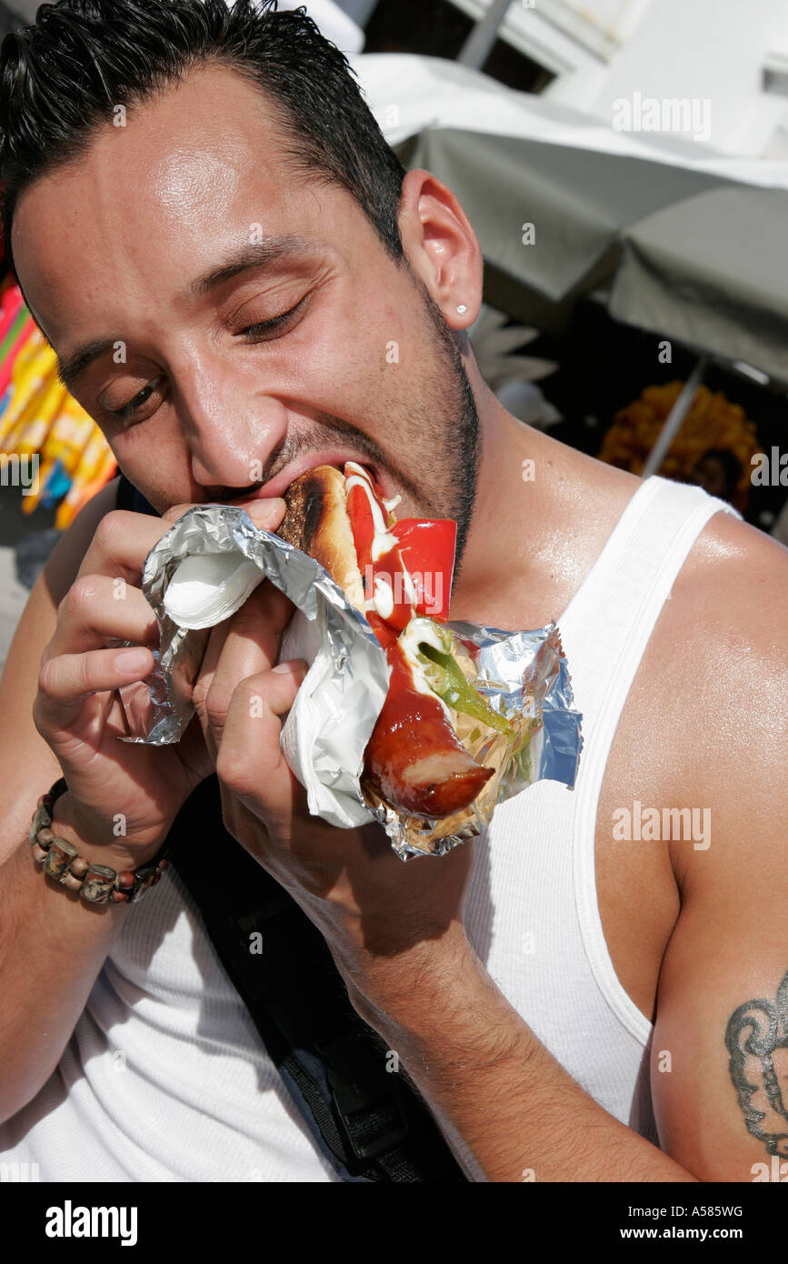 Bite food festival hi-res stock photography and images - Alamy