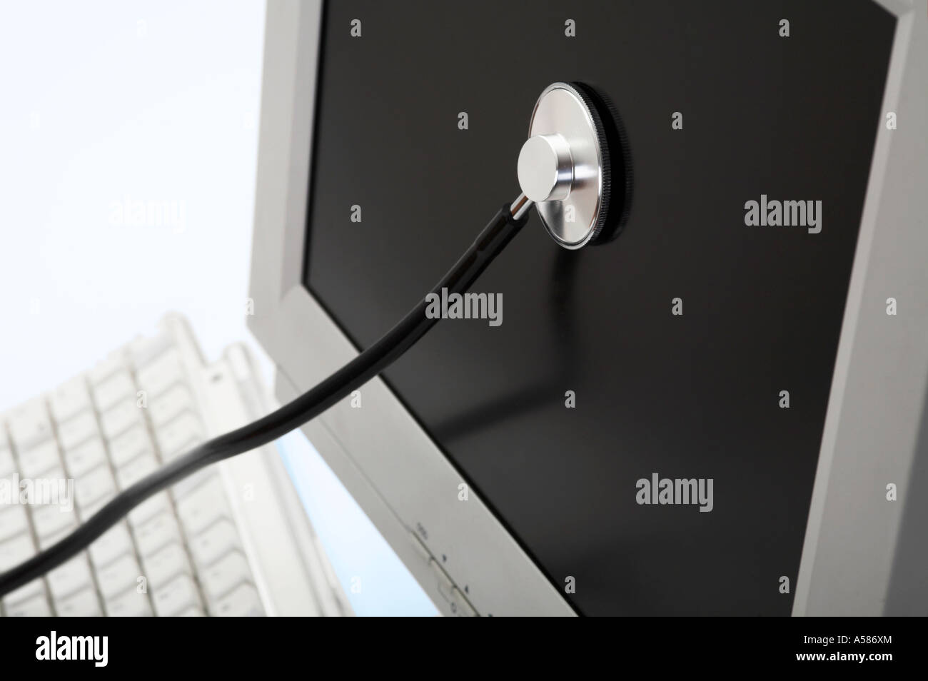 Computerdoktor hi-res stock photography and images - Alamy