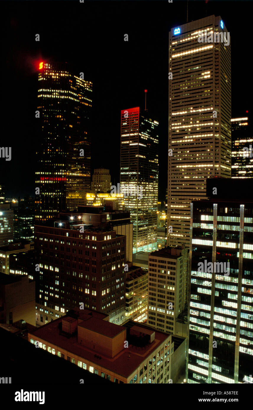 Toronto nightfall hi-res stock photography and images - Alamy