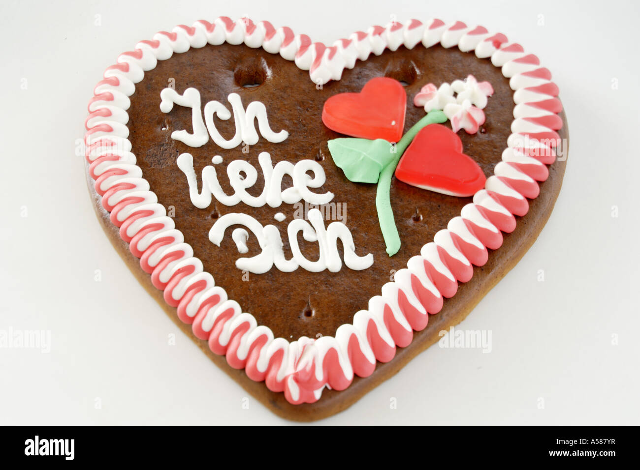 Heart of gingerbread Stock Photo - Alamy