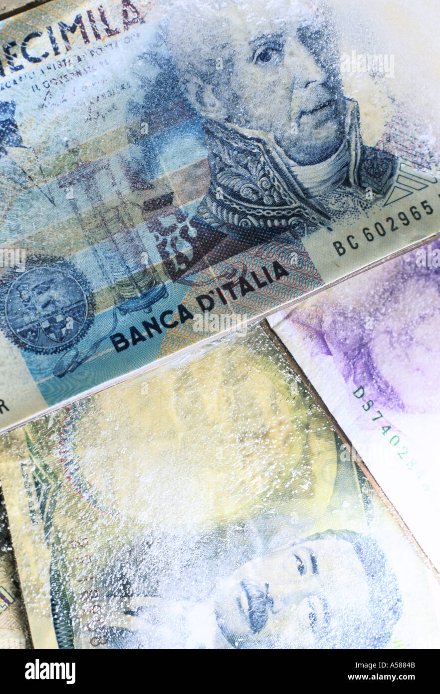 International currencies pile hi-res stock photography and images - Alamy