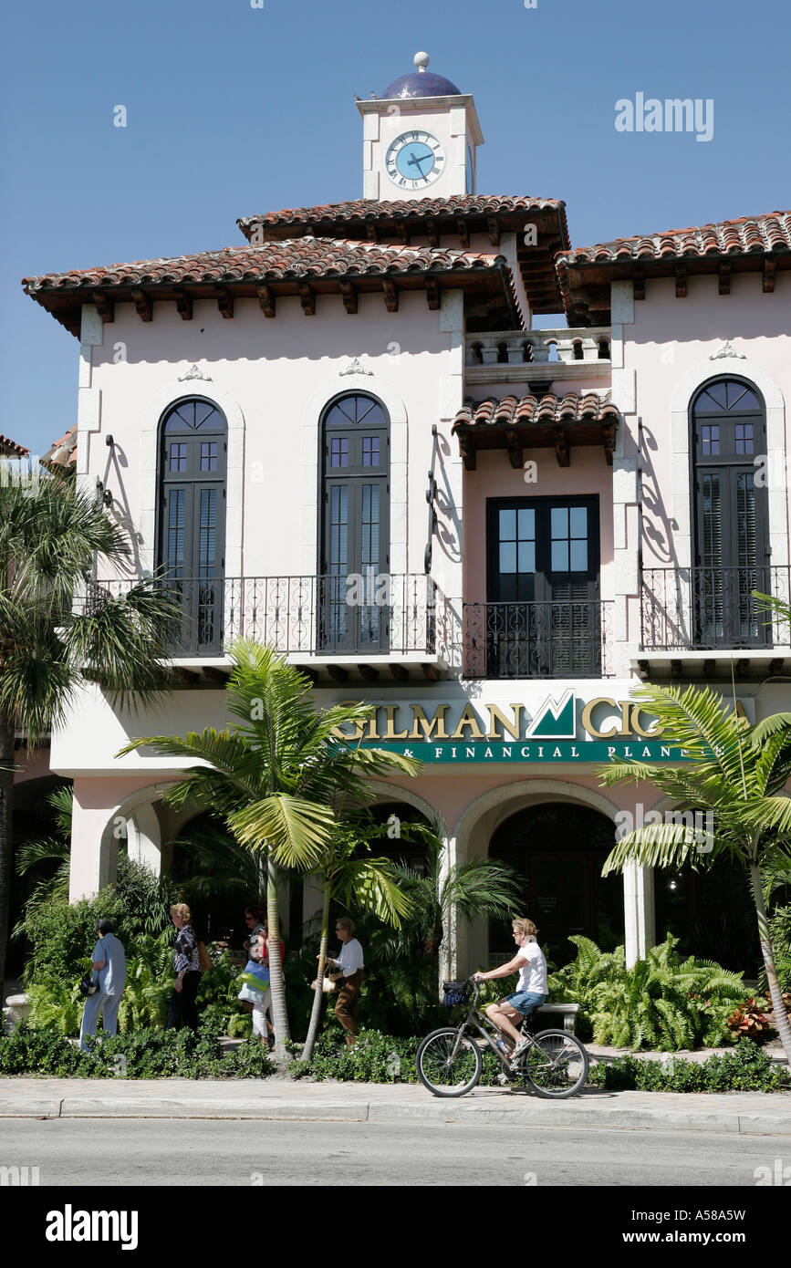 Spanish Style Architecture Stock Photos & Spanish Style Architecture ...