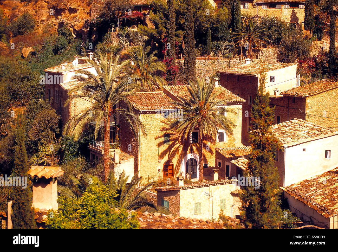 Majorca villages hi-res stock photography and images - Alamy