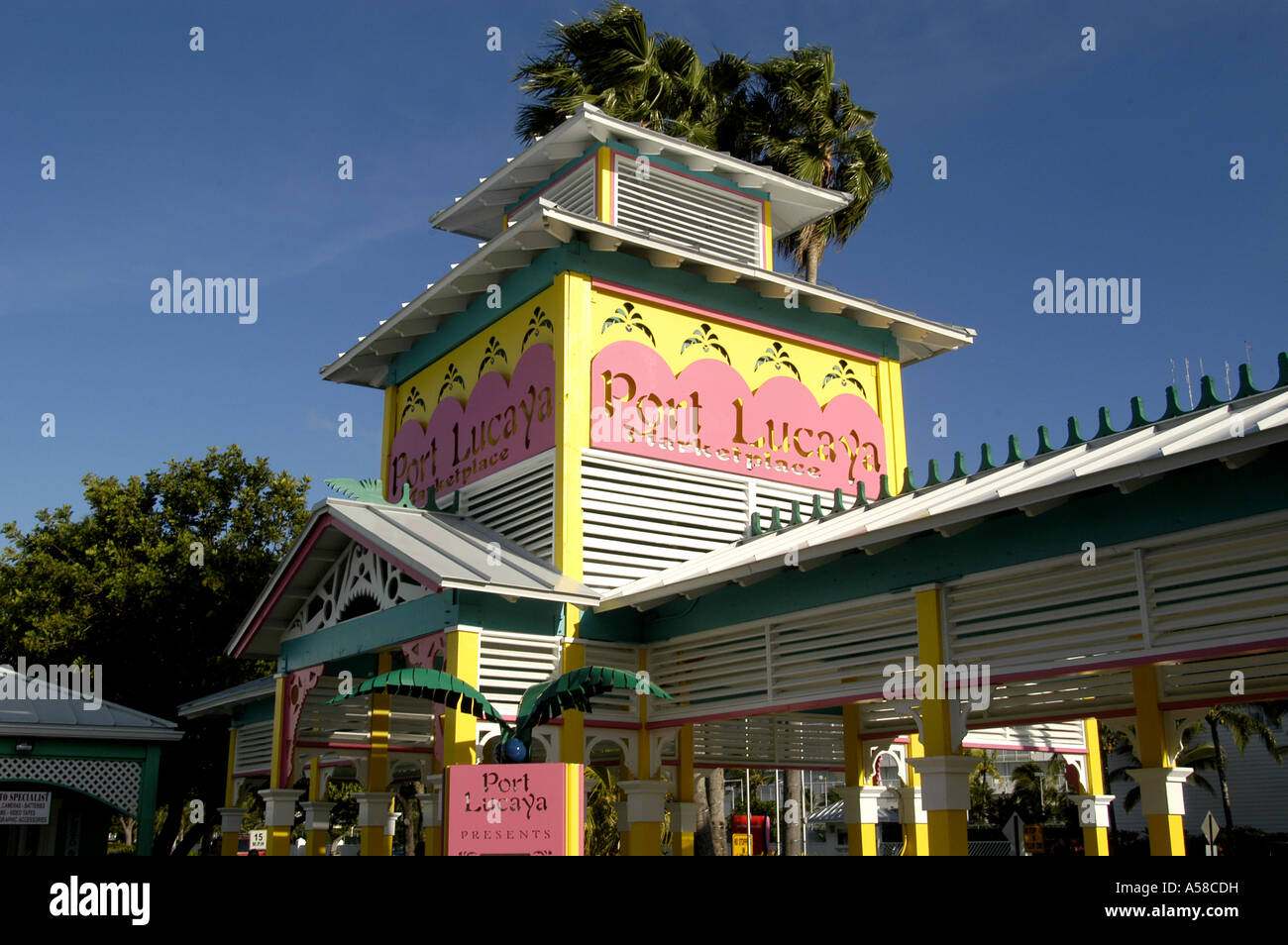 Grand Bahama Island Port Lucaya sign Bahamas Islands Stock Photo - Alamy