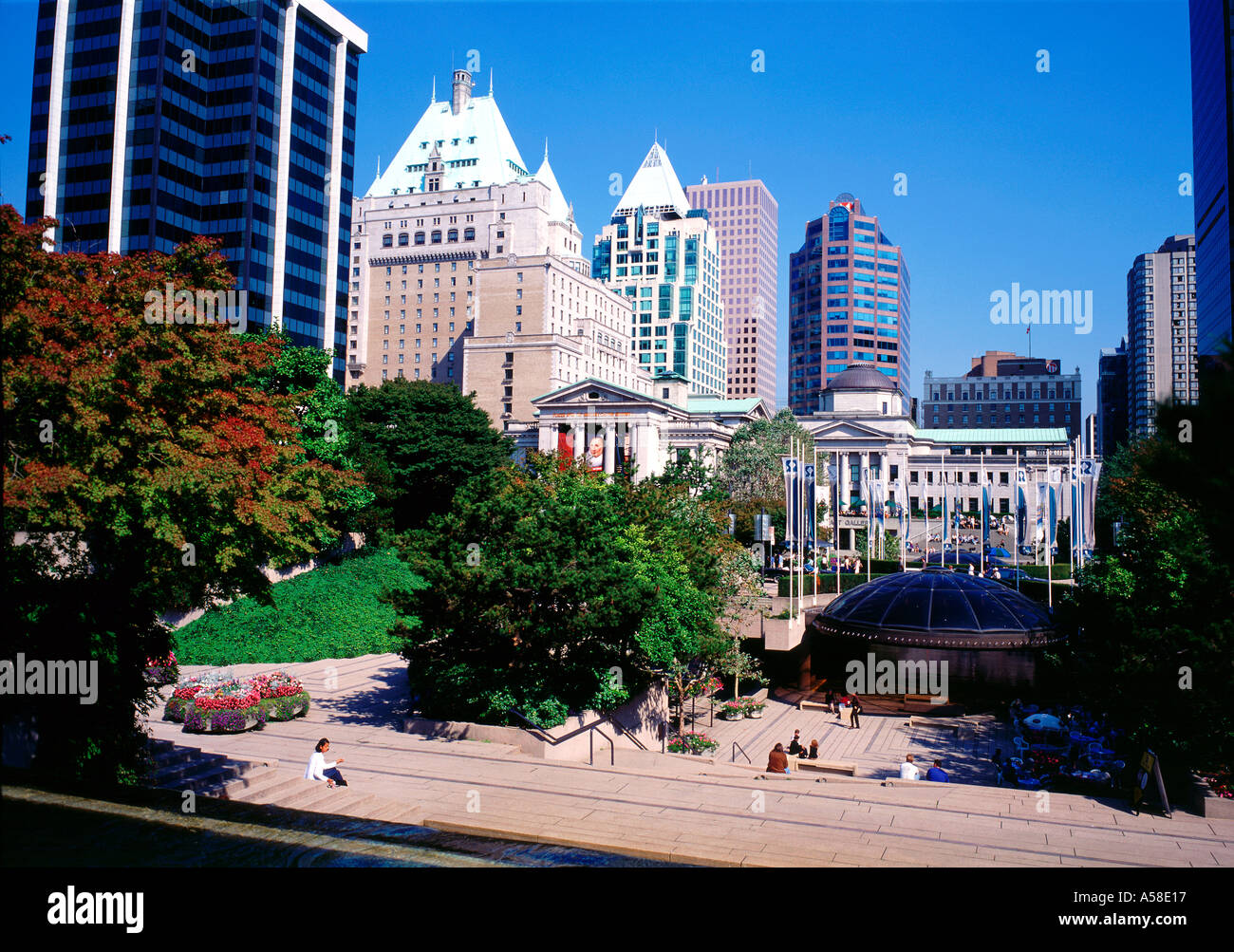Downtown vancouver library hi-res stock photography and images - Alamy