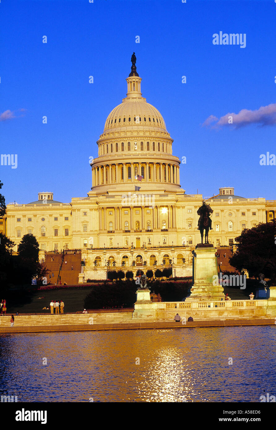 Capitol building statue dc hi-res stock photography and images - Alamy