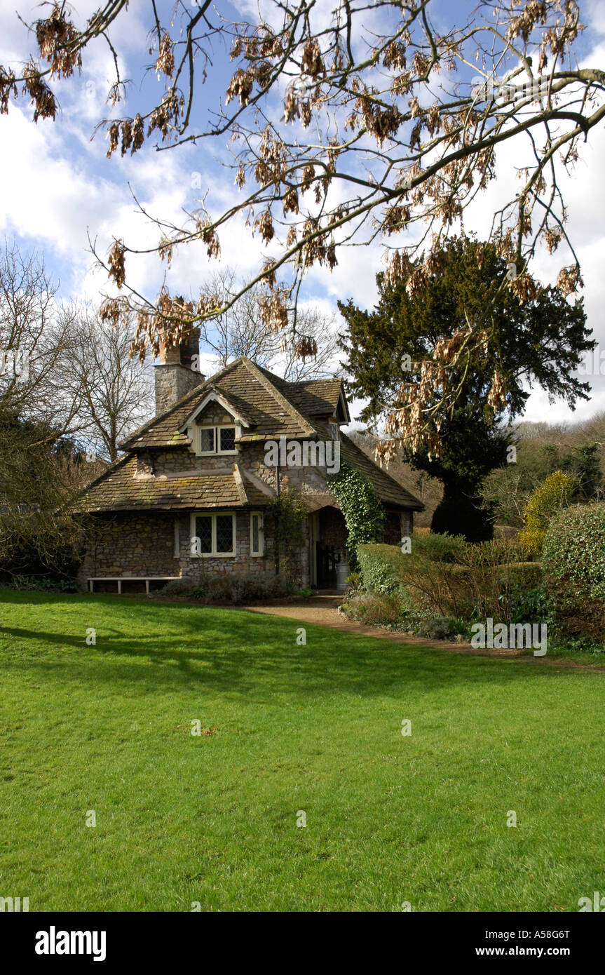 Thatched cottage, Blaise Hamlet, Bristol, England Stock Photo - Alamy