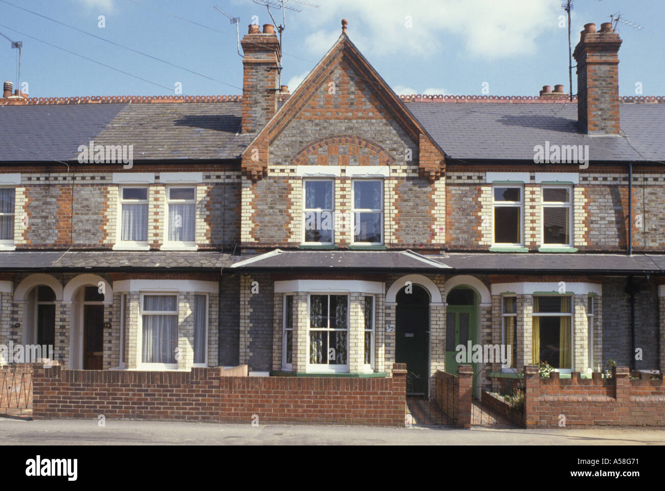Polychrome brick hi-res stock photography and images - Alamy