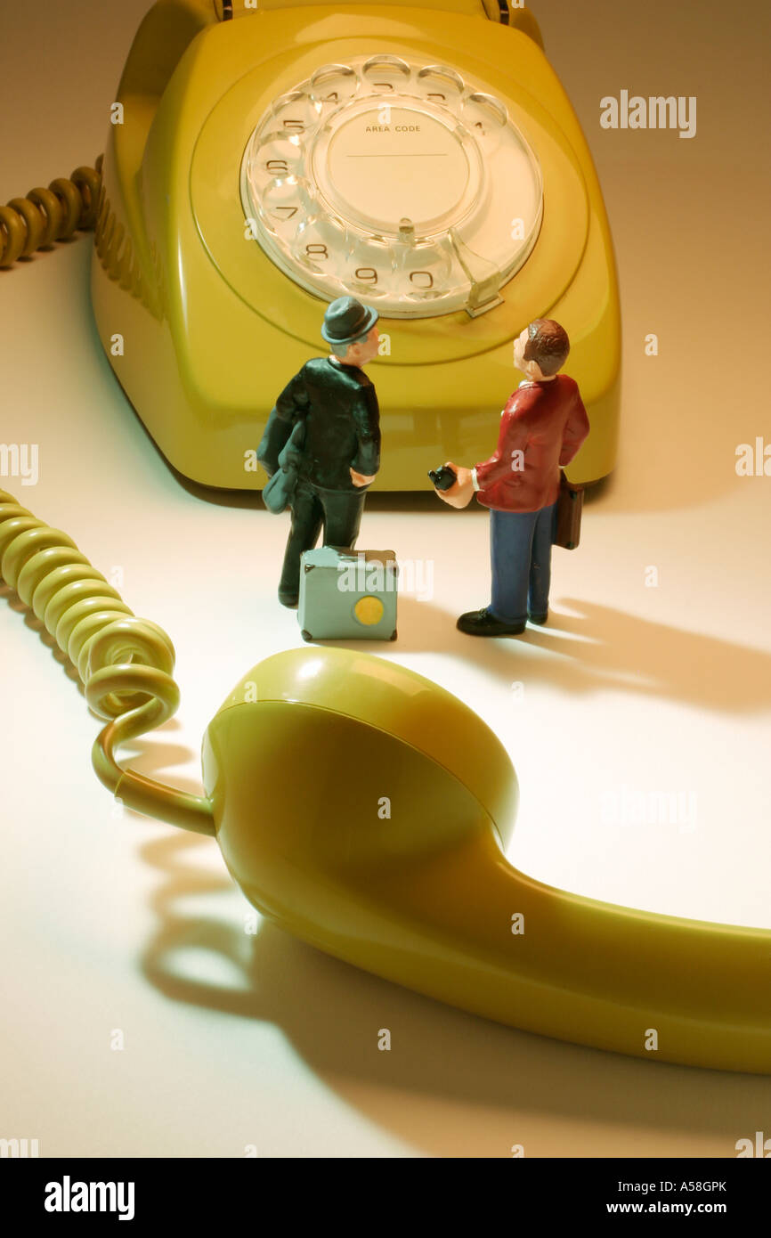 Life discussion figures hi-res stock photography and images - Alamy