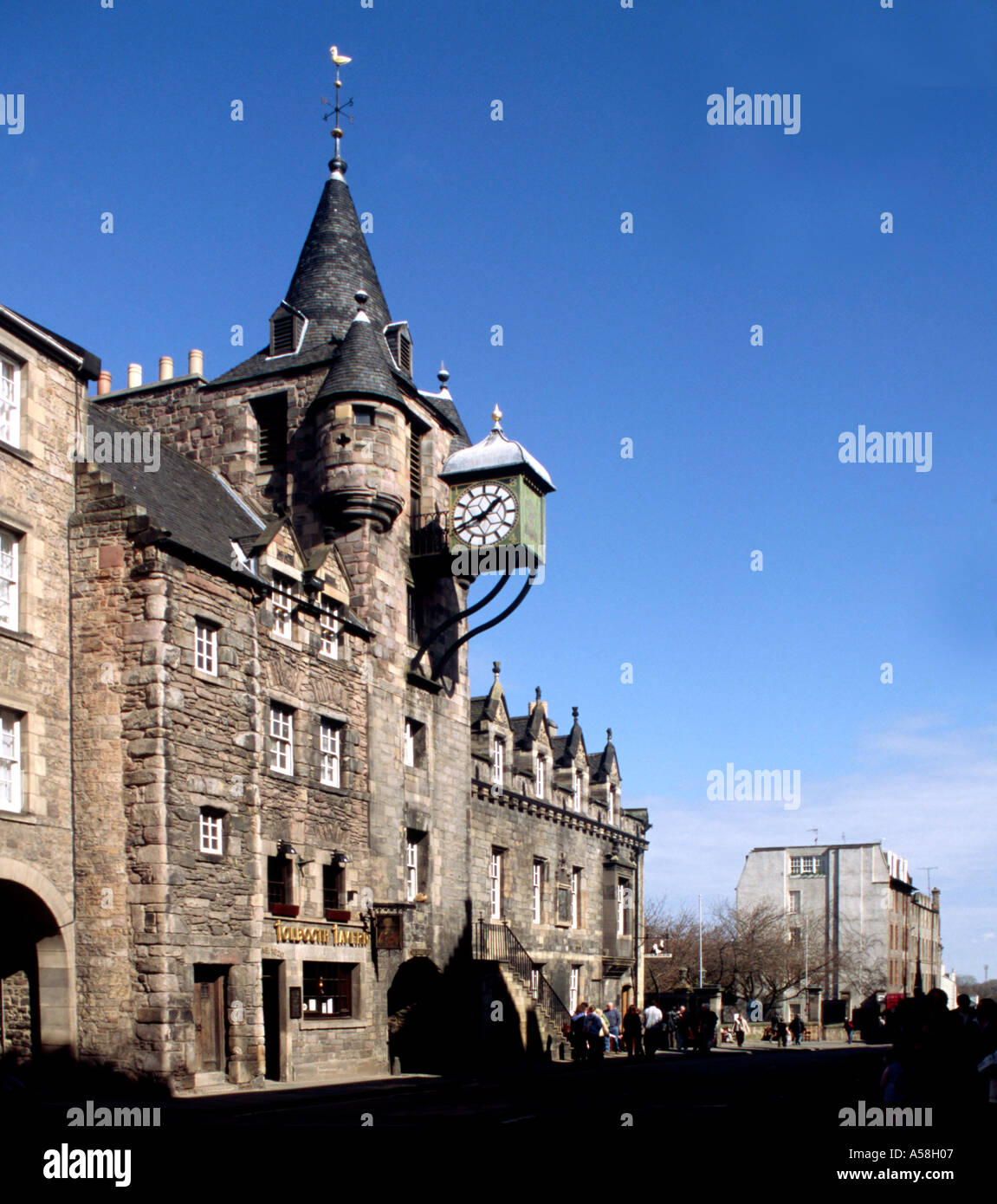 The Cannongate Tolbooth in the Royal Mile Edinburgh Stock Photo - Alamy