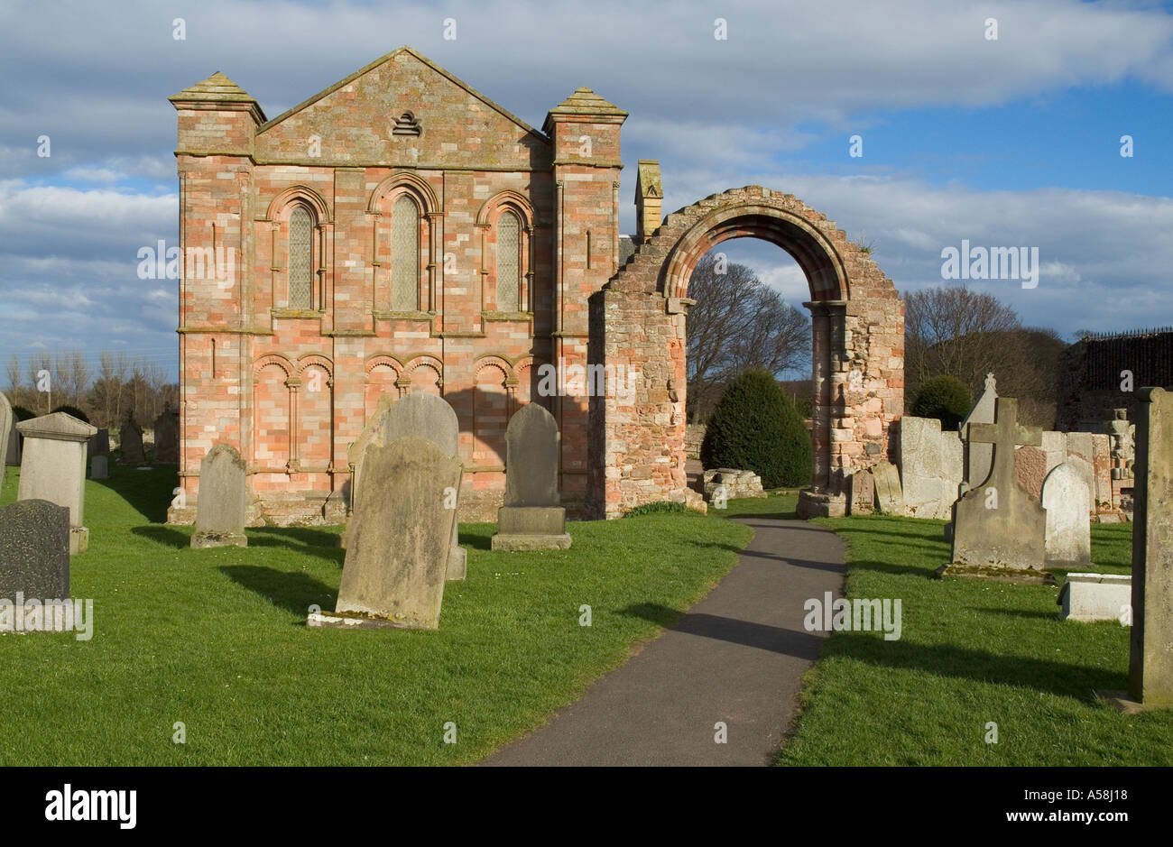 Coldingham hi-res stock photography and images - Alamy