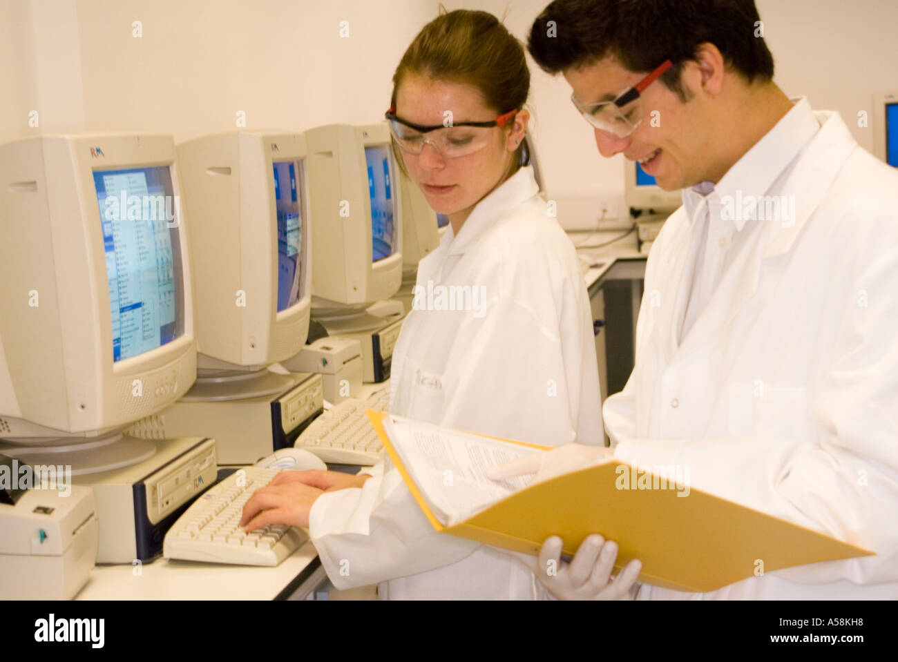 Pharmacists at work Stock Photo - Alamy