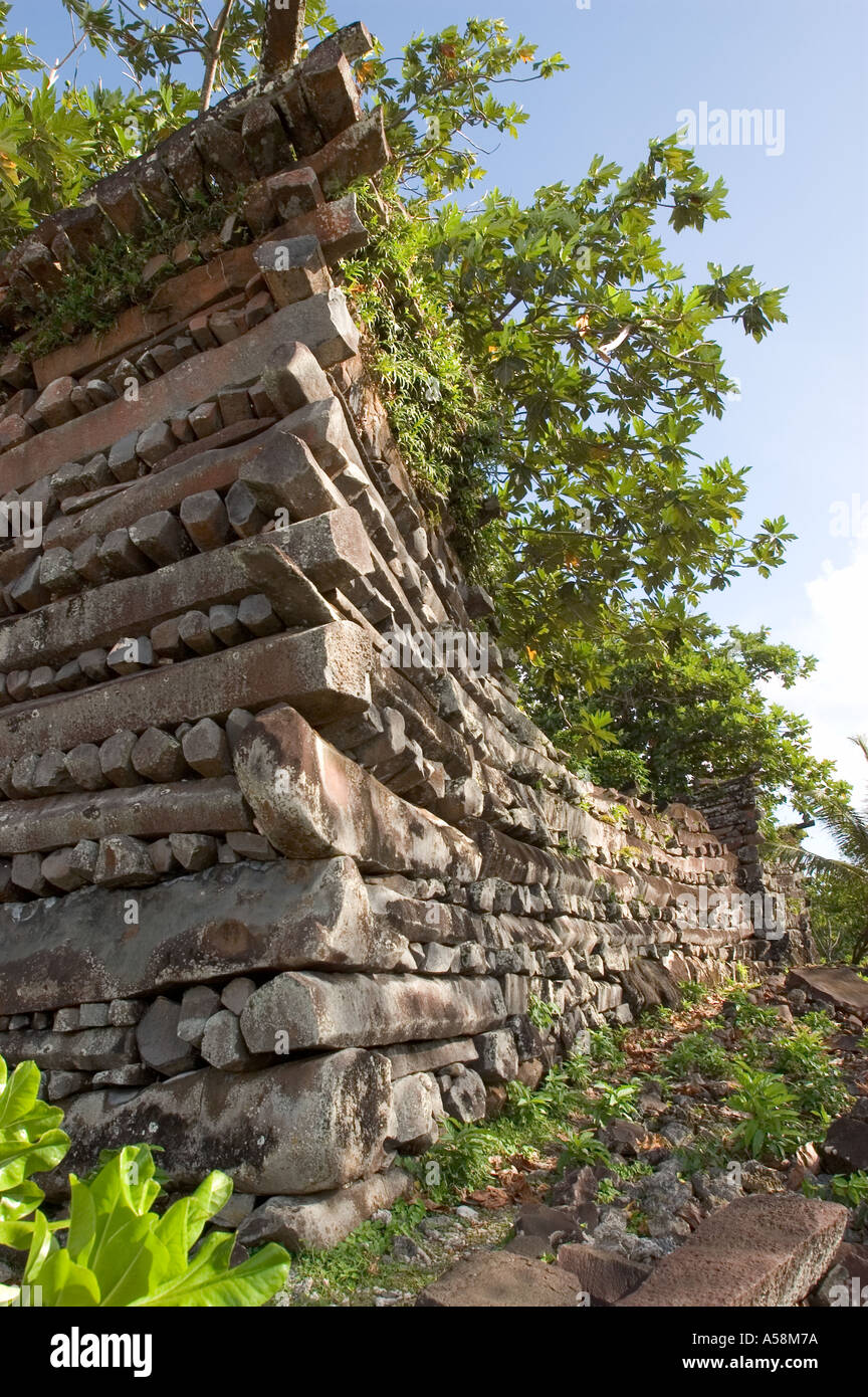 Pohnpei island hi-res stock photography and images - Alamy