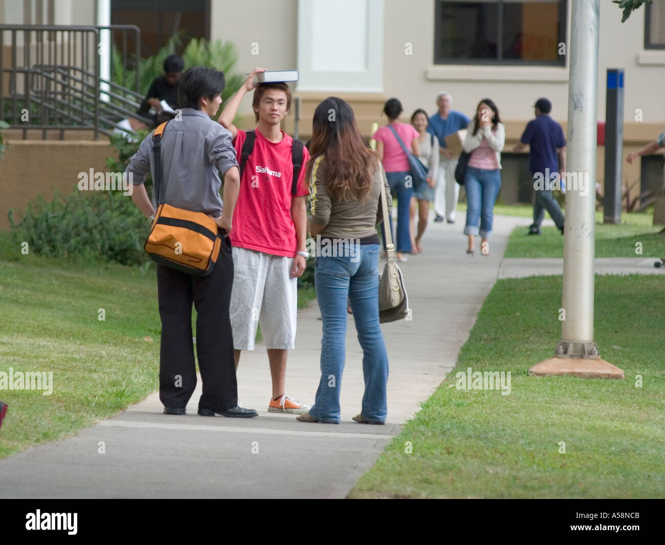 University of hawaii students hi-res stock photography and images - Alamy