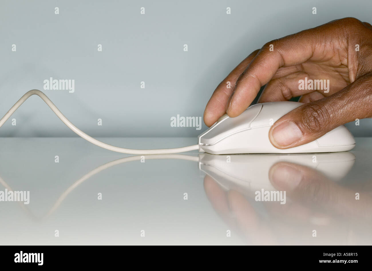 Black computer mouse close hi-res stock photography and images - Alamy
