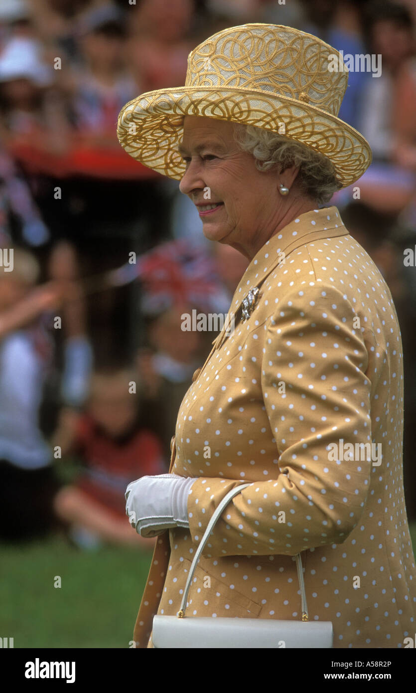 hrh queen elizabeth 2nd Stock Photo - Alamy
