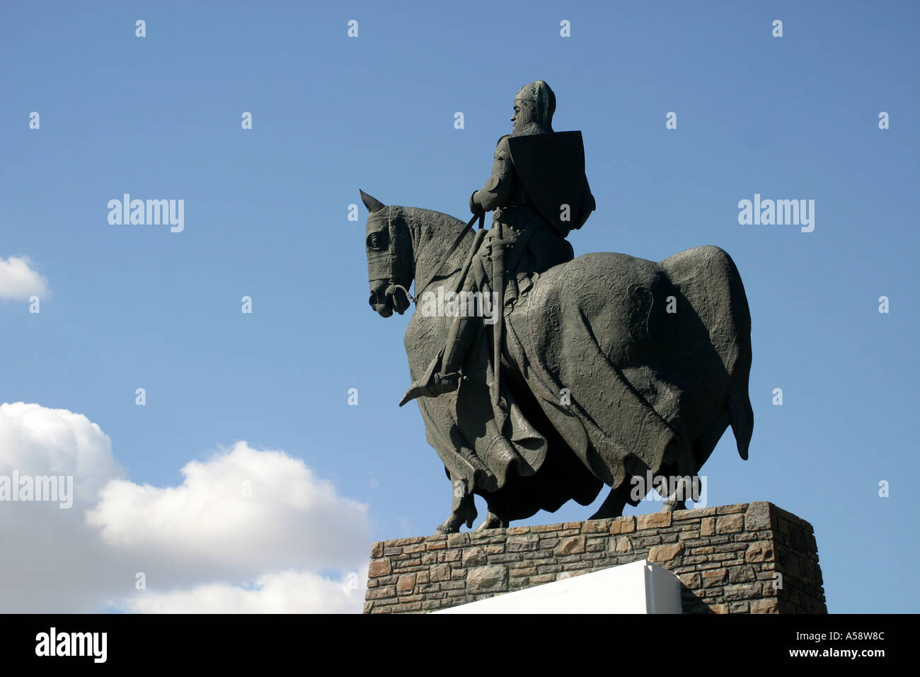 Robert de bruce statue hi-res stock photography and images - Alamy