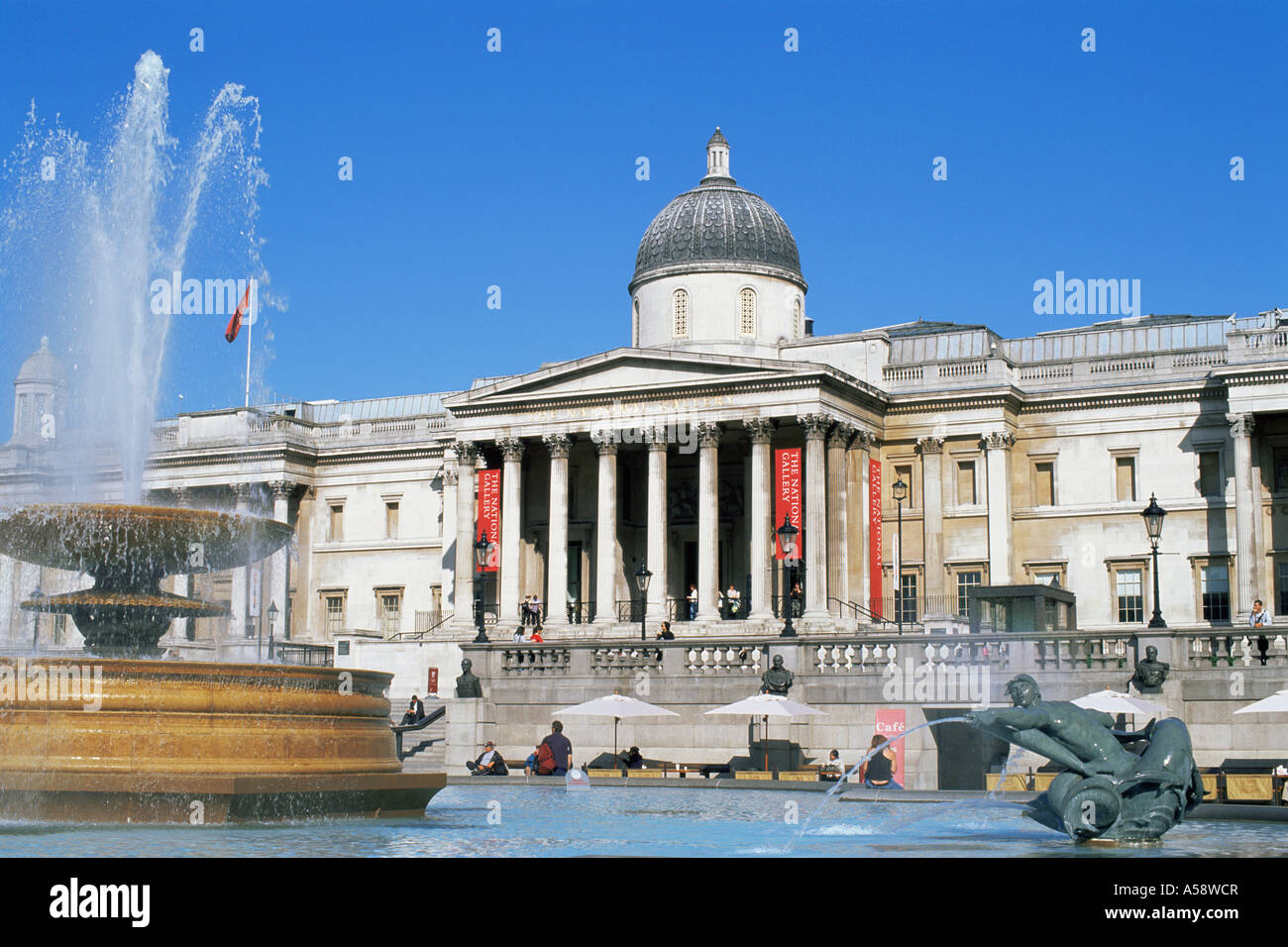 England, London, Trafalgar Square, National Gallery Stock Photo - Alamy