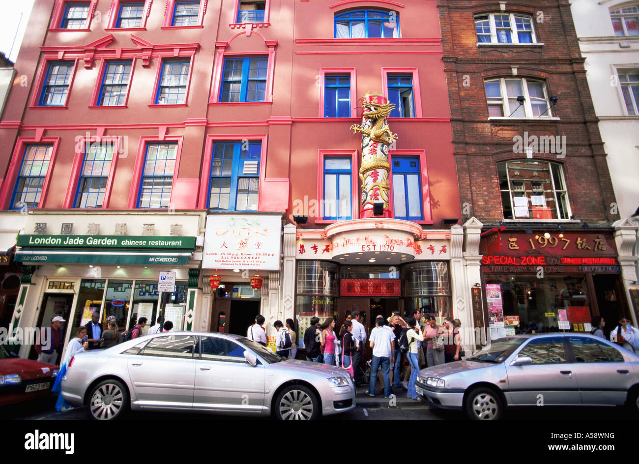 England, London, Soho, Wardour Street, Chinatown, Chinese Restaurants Stock Photo - Alamy