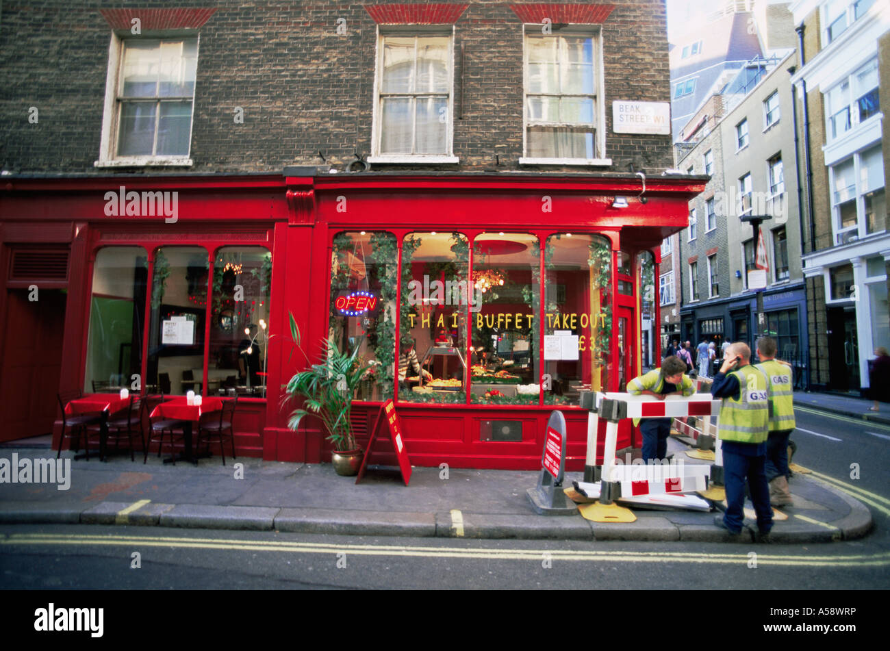 England, London, Soho, Street Scene in Beak Street Stock Photo - Alamy