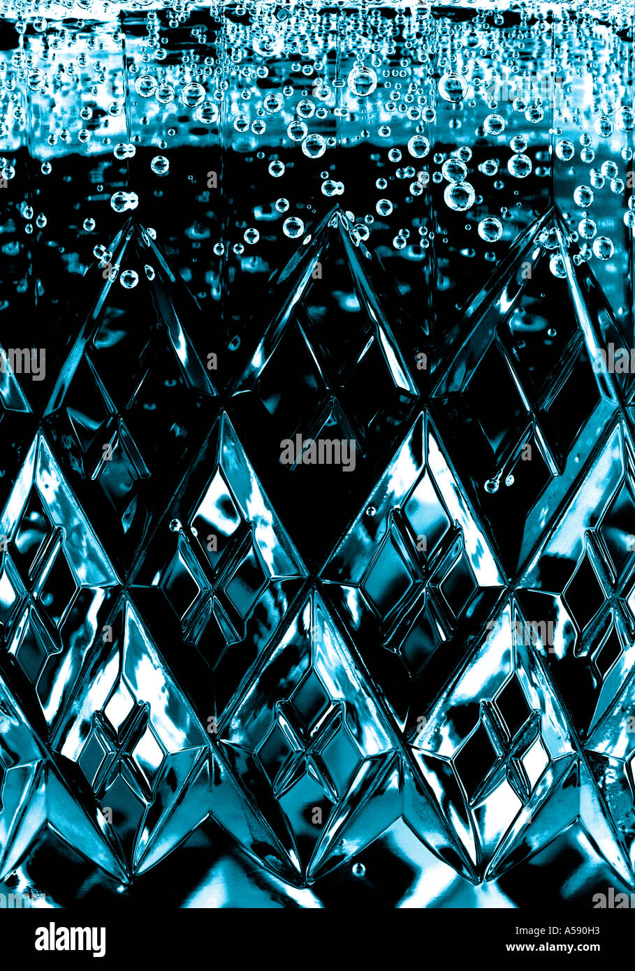 Vodka slimline tonic hi-res stock photography and images - Alamy