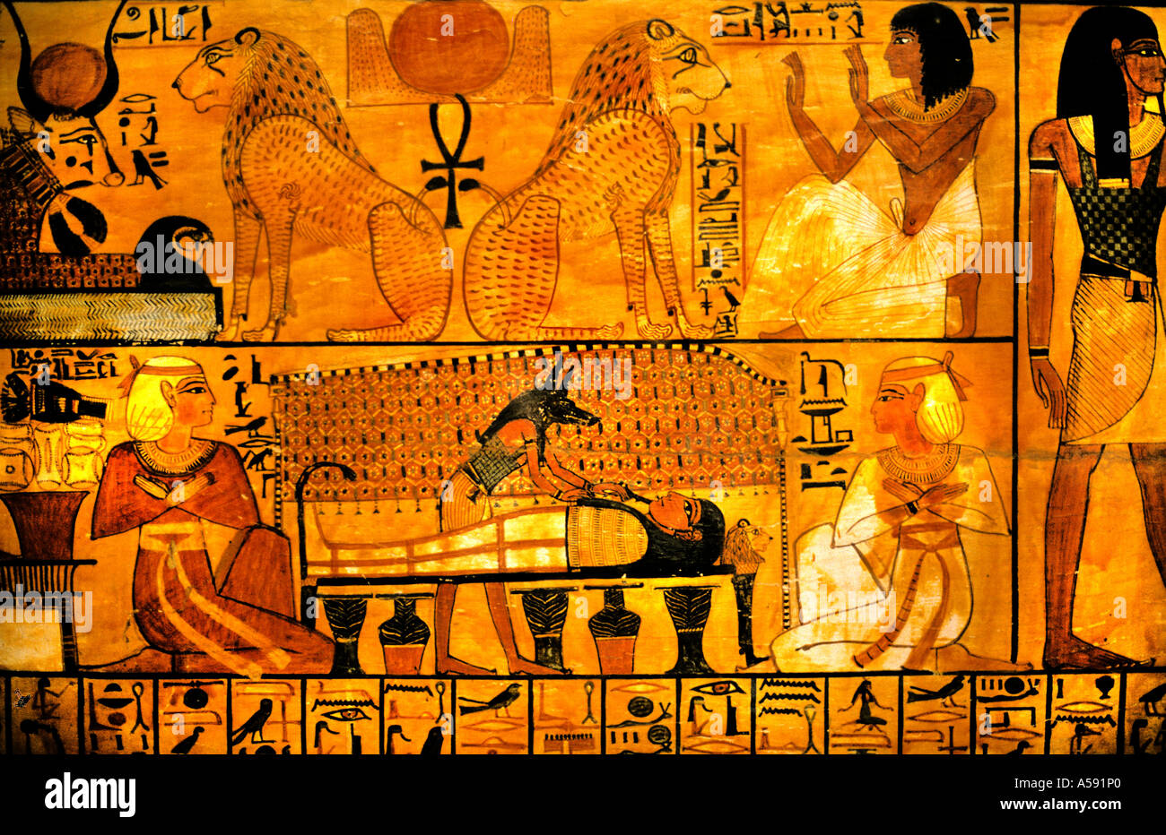 Sarcophagus hieroglyphics hi-res stock photography and images - Alamy