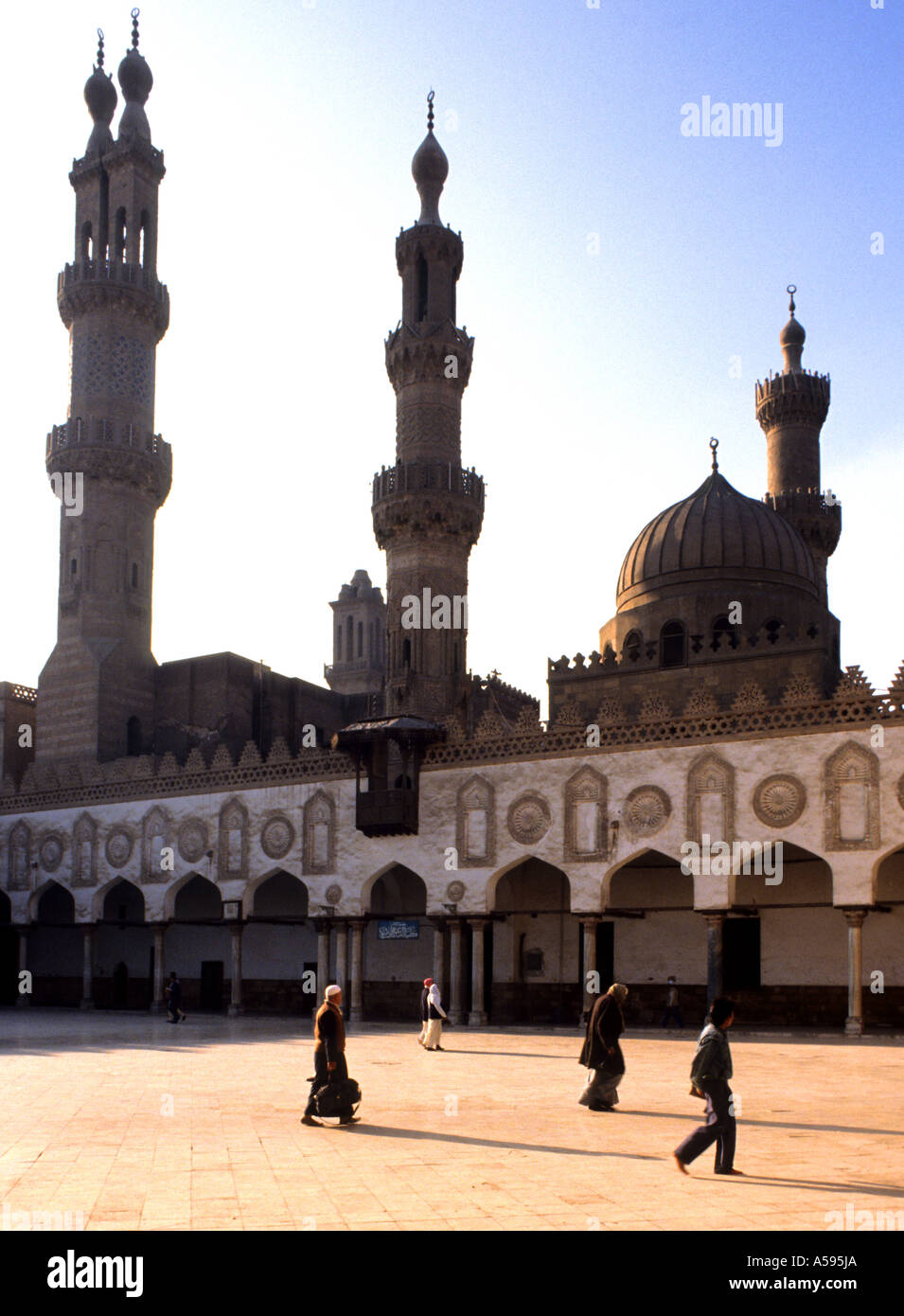 Al azhar mosque in cairo egypt oldest university of the hi-res stock photography and images - Alamy
