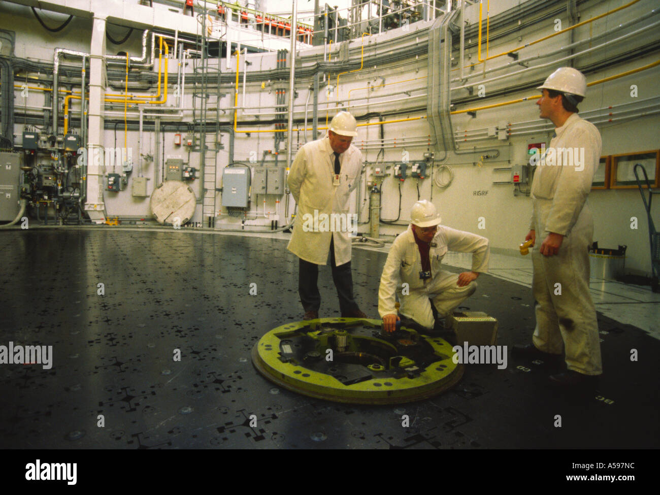 inside a nuclear power station uk Stock Photo - Alamy