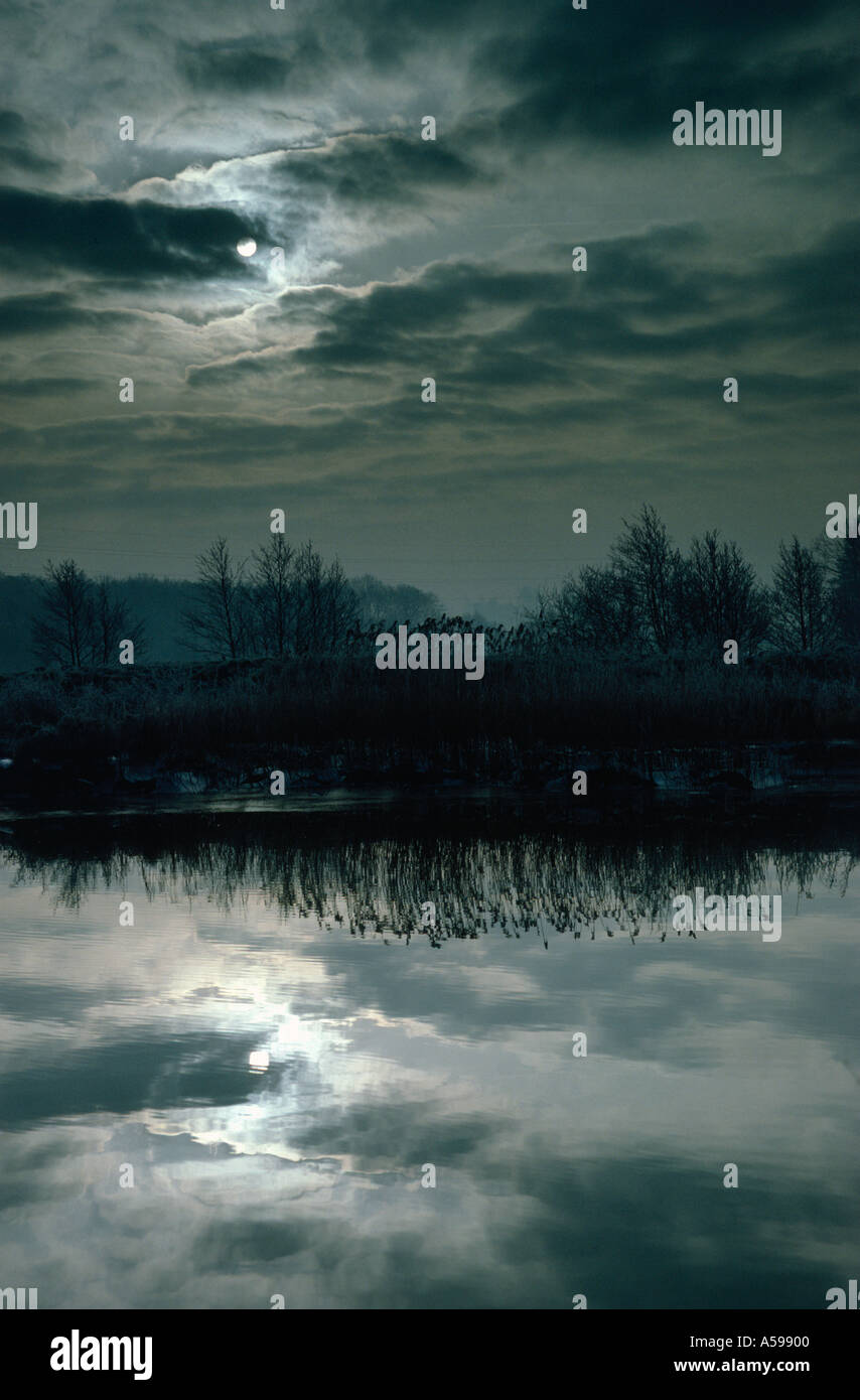 The river waveney, geldeston hi-res stock photography and images - Alamy
