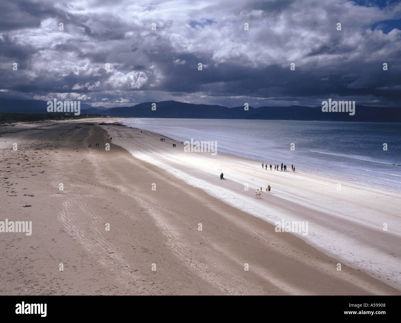 Inch Strand beach in Southern Ireland Stock Photo - Alamy