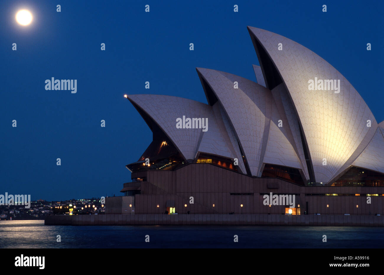 Sydney opera house with moon hi-res stock photography and images - Alamy