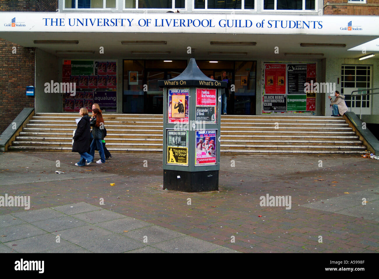 University of liverpool students union hi-res stock photography and ...
