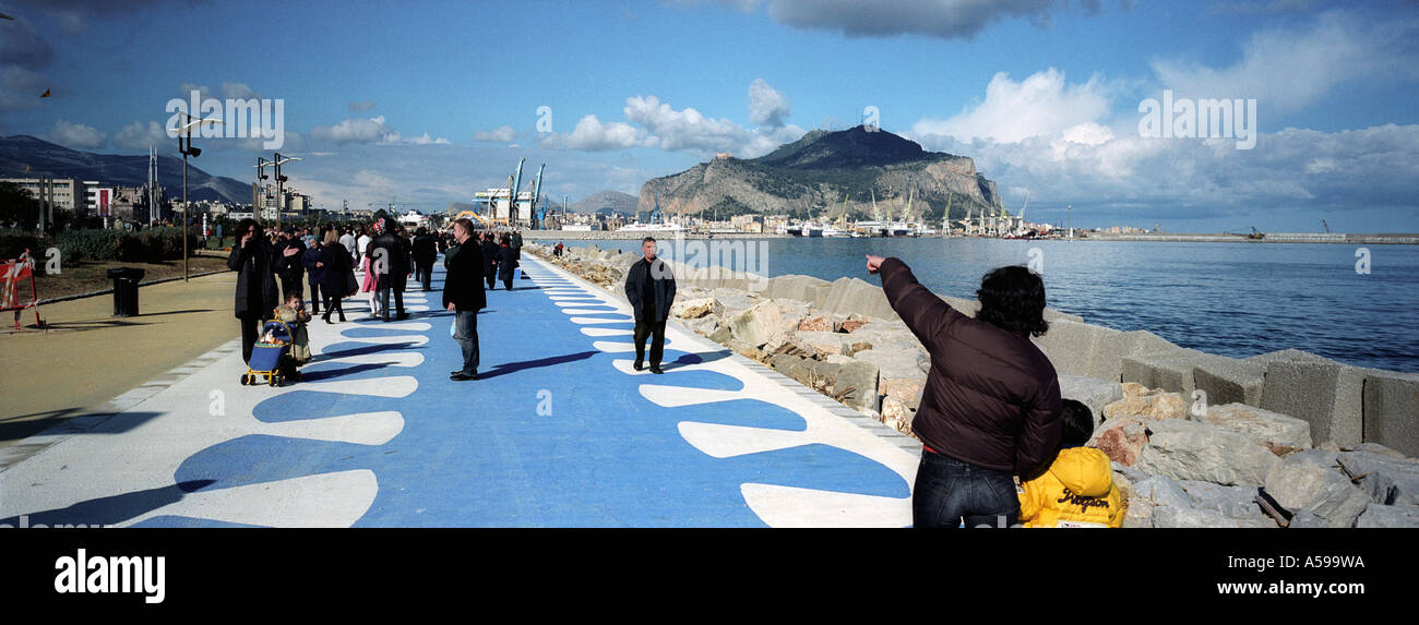 Palermo foro italico seawalk Sicily Stock Photo - Alamy