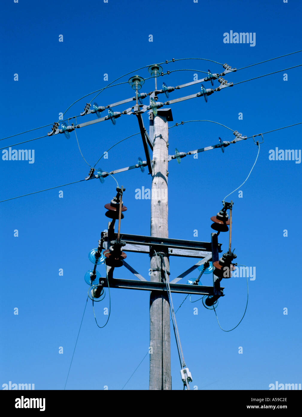 What Are Overhead Power Cables Made Of at Liam Teri blog