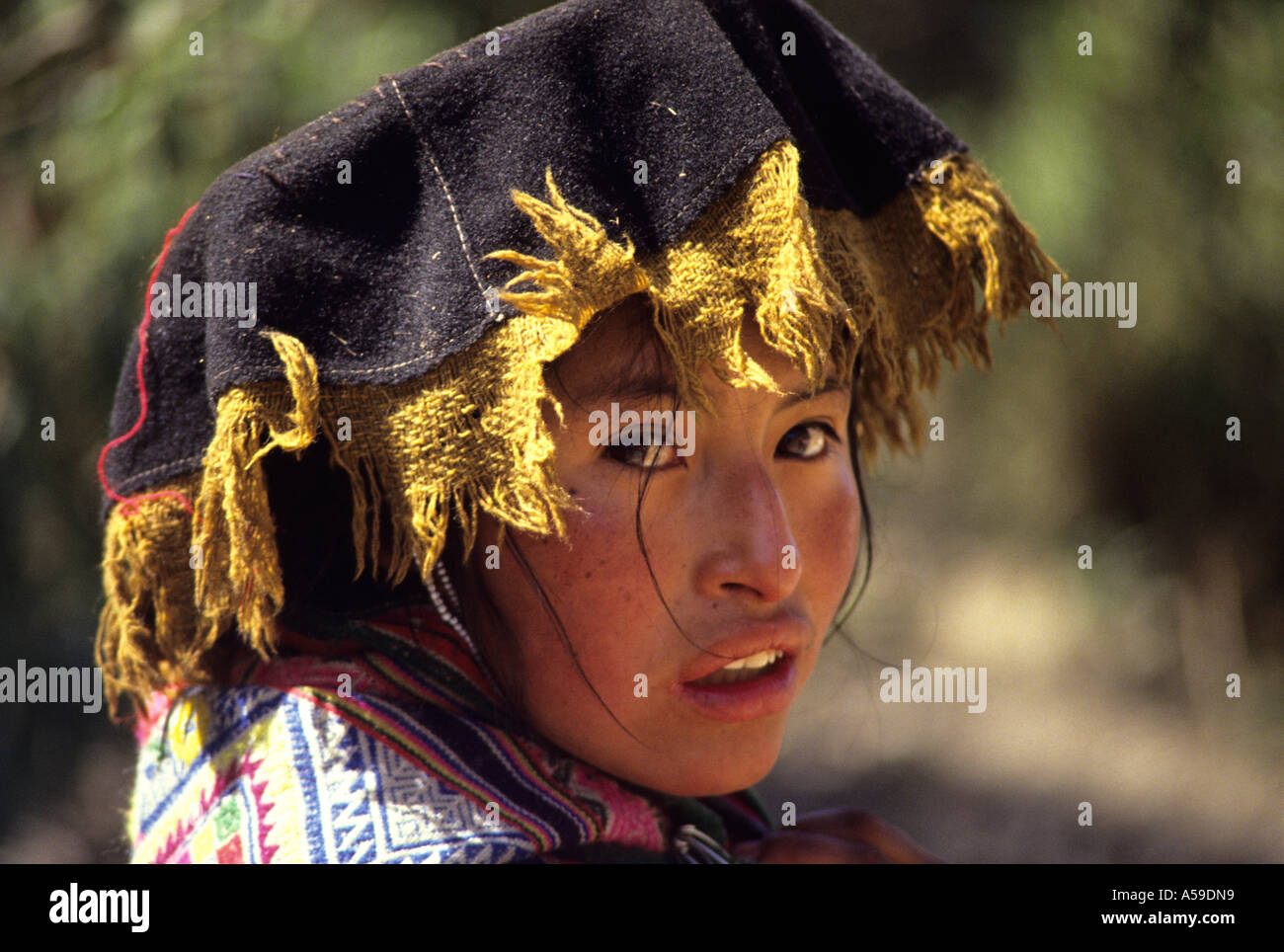 Peruvian Girl close up Stock Photo - Alamy