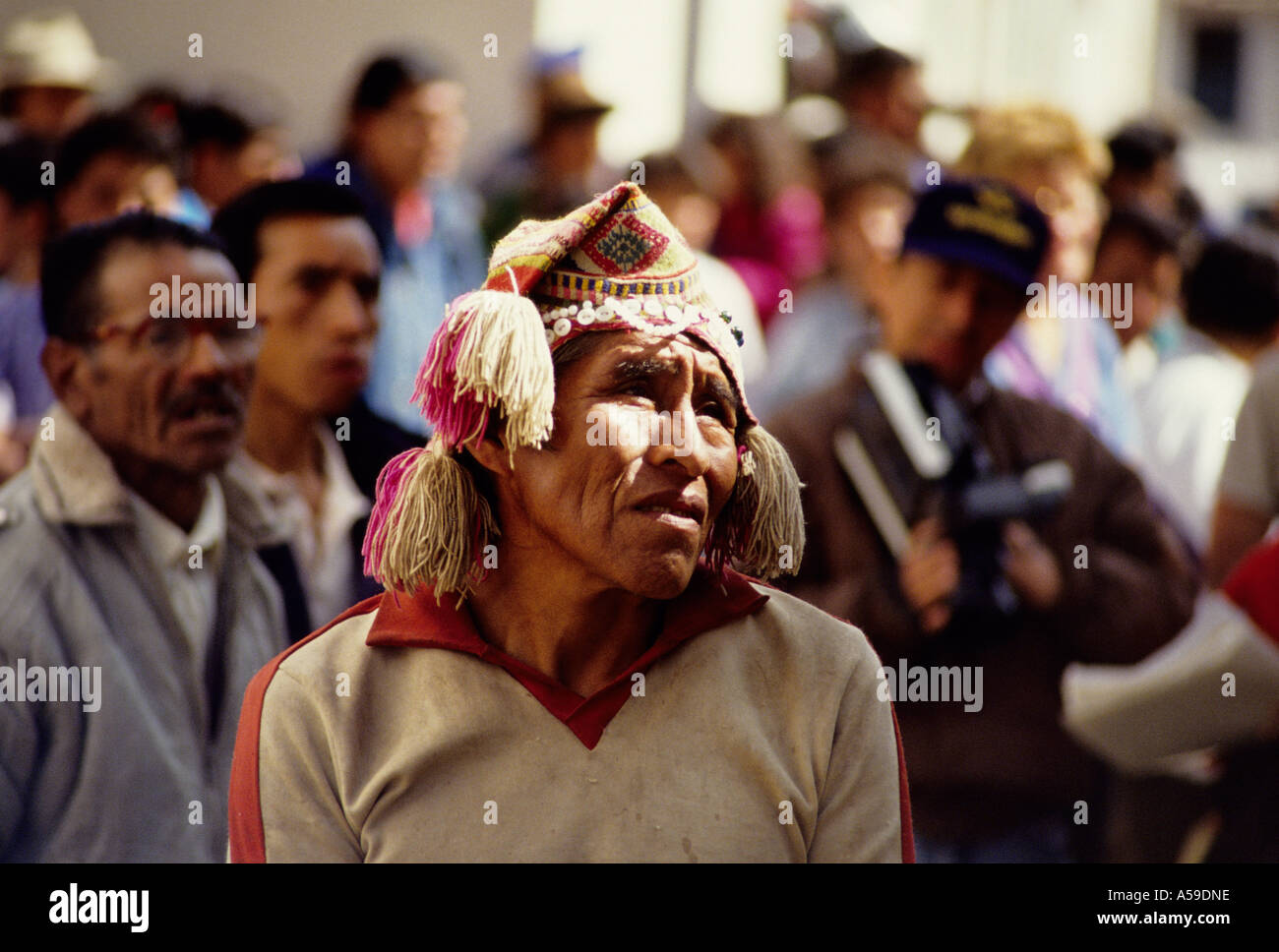 Old peruvian man Stock Photo - Alamy