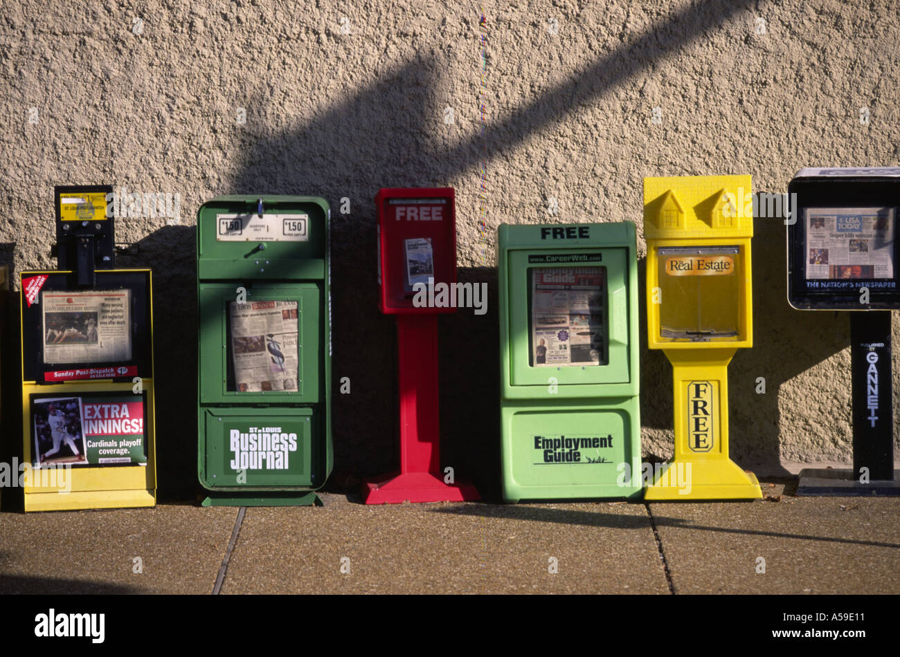 Free newspaper distributor hi-res stock photography and images - Alamy