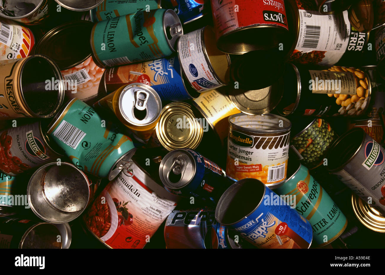 recycling of cans Stock Photo - Alamy