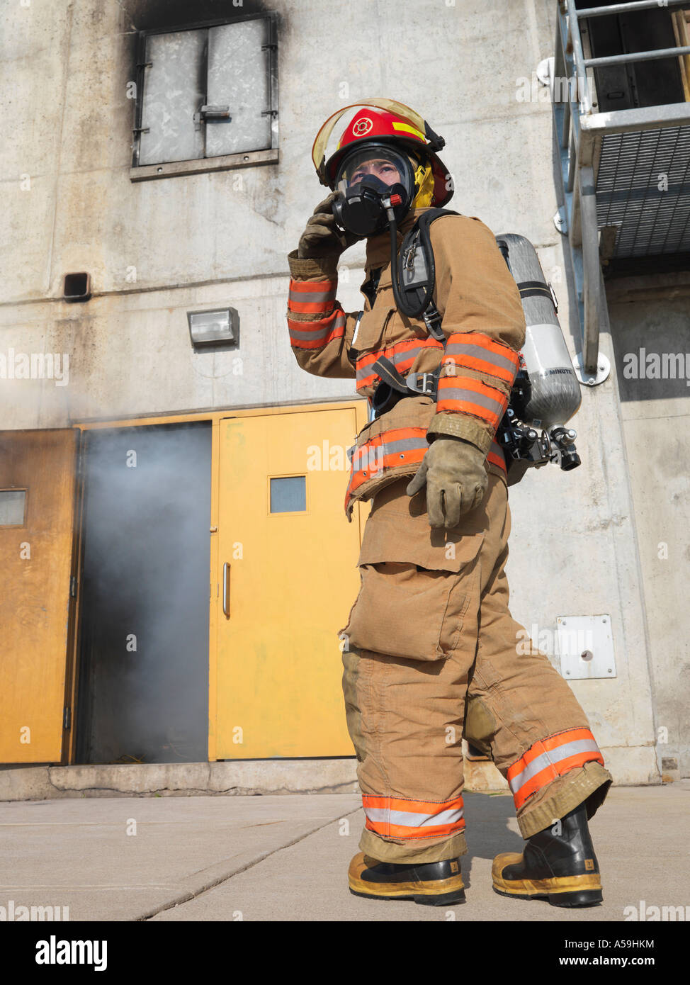Unsafe Building High Resolution Stock Photography and Images - Alamy