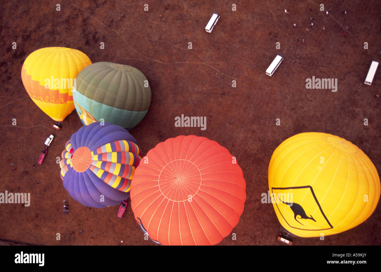 Hot Air Ballooning over the Atherton Tablelands, Queensland, Australia ...