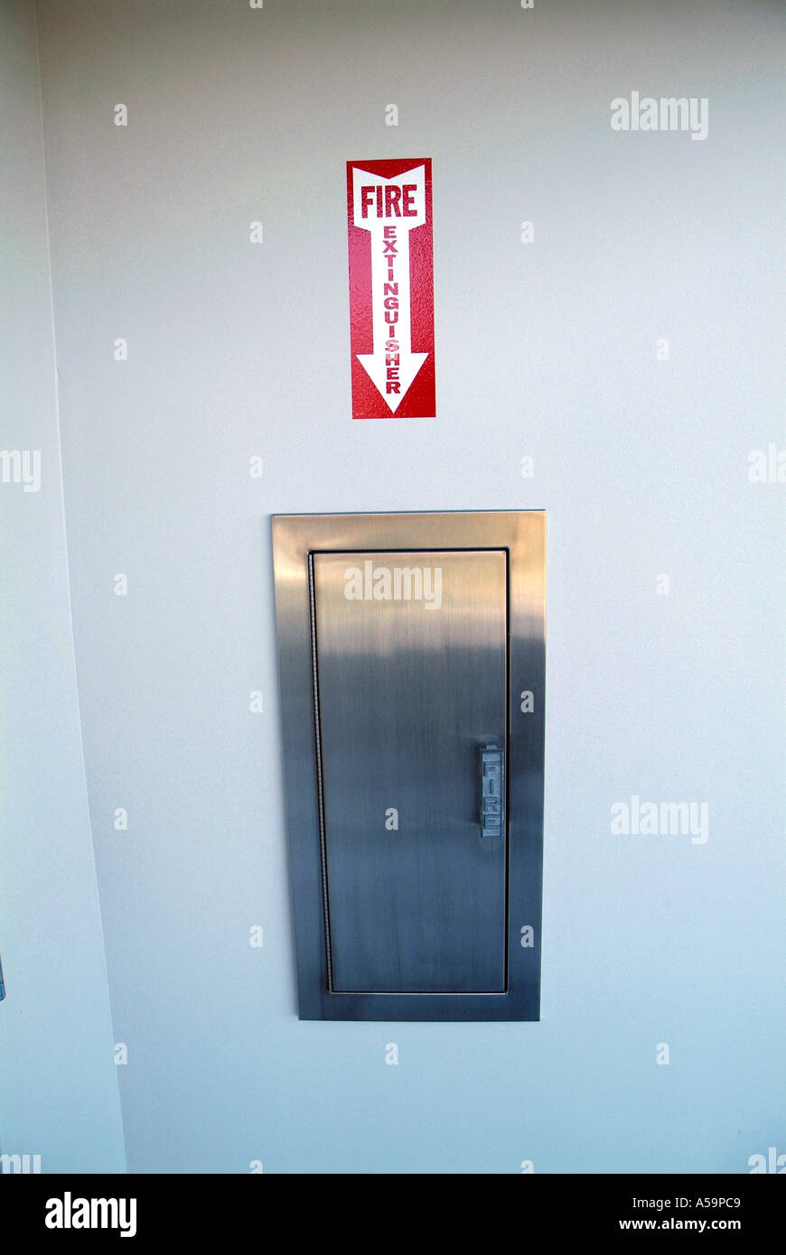 sign showing the location to a fire extinguisher Stock Photo - Alamy