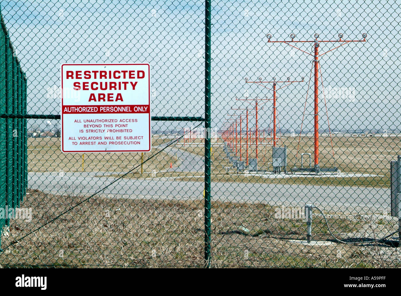 Cleveland hopkins international airport hi-res stock photography and ...