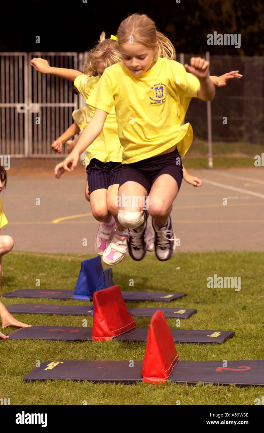 Uk school children doing exercise hi-res stock photography and images ...