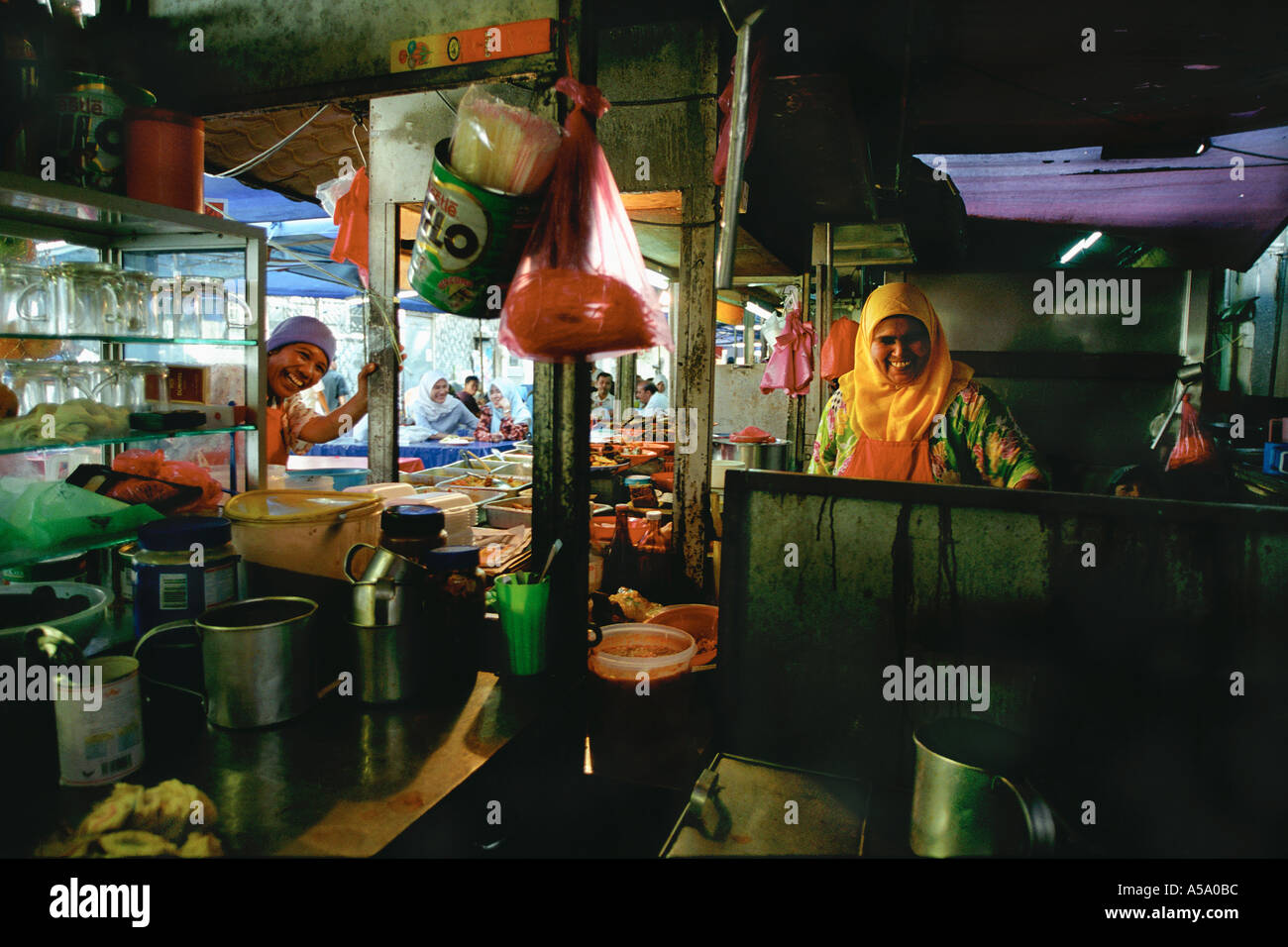 A kitchen of a fast restaurant in Kuala Lumpur Stock Photo - Alamy