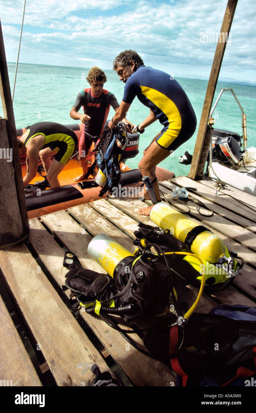 Belize Coral Cay Conservation South Water Cay loading scuba gear onto ...