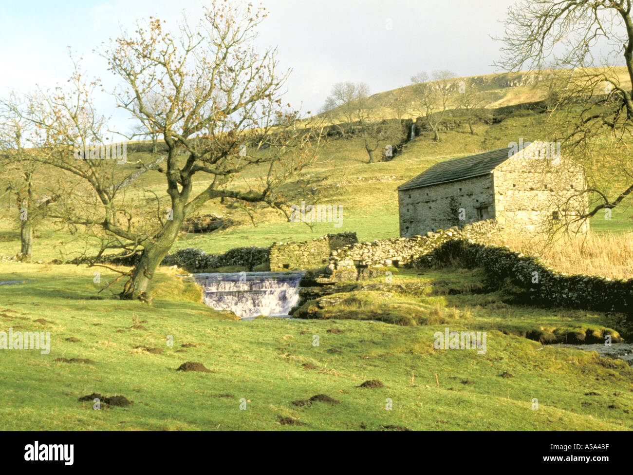 Winter Sunshine Upper Wharfedale Yorkshire Dales Stock Photo - Alamy