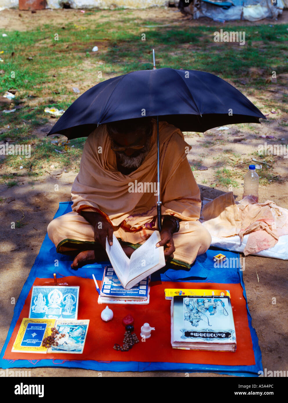 Kerala brahmin hi-res stock photography and images - Alamy