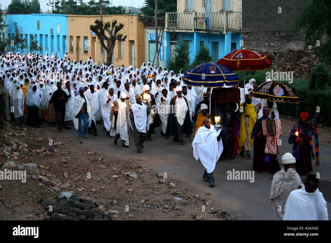 Arc of covenant hi-res stock photography and images - Alamy