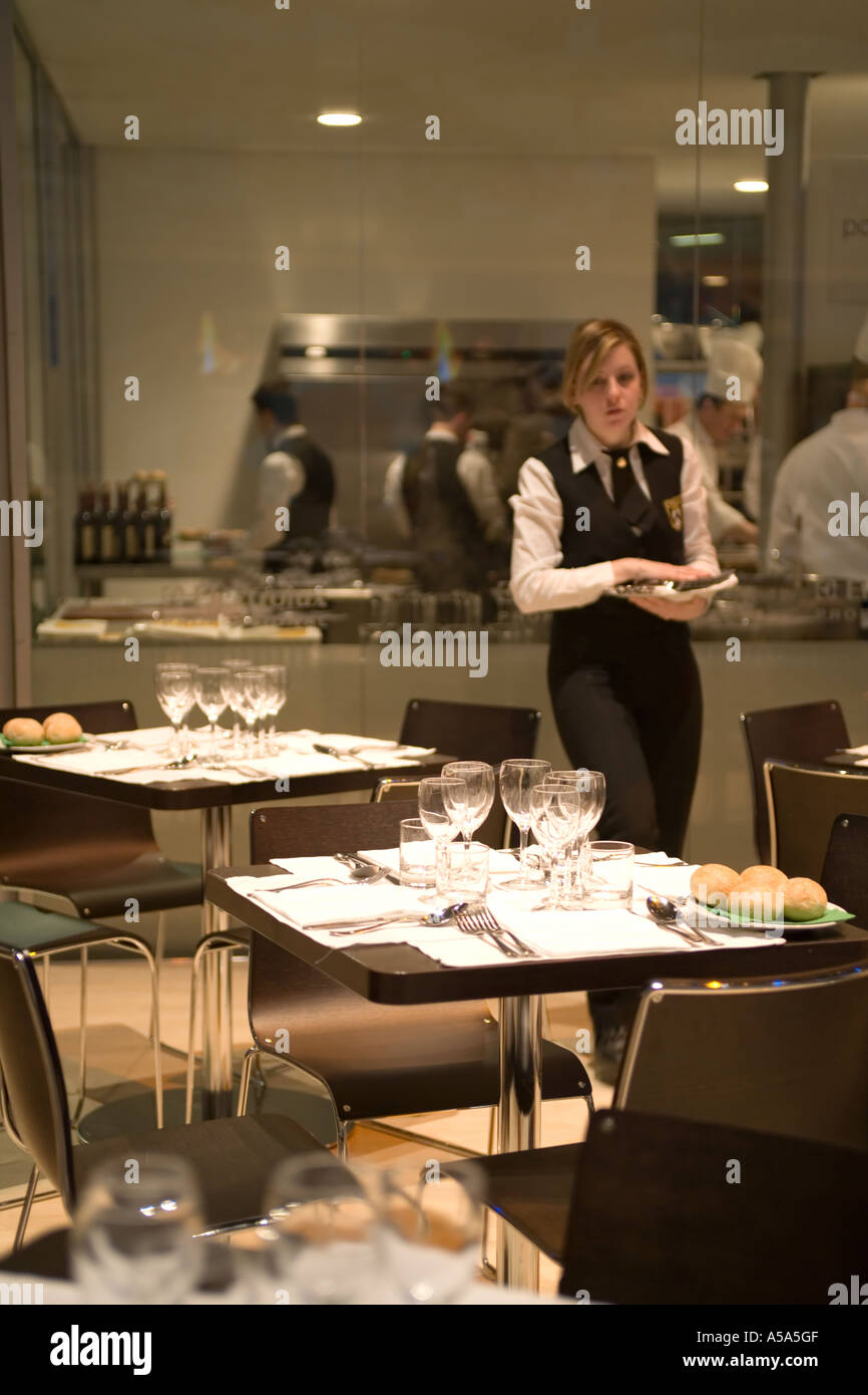People working at a restaurant: waiters and chefs Stock Photo - Alamy