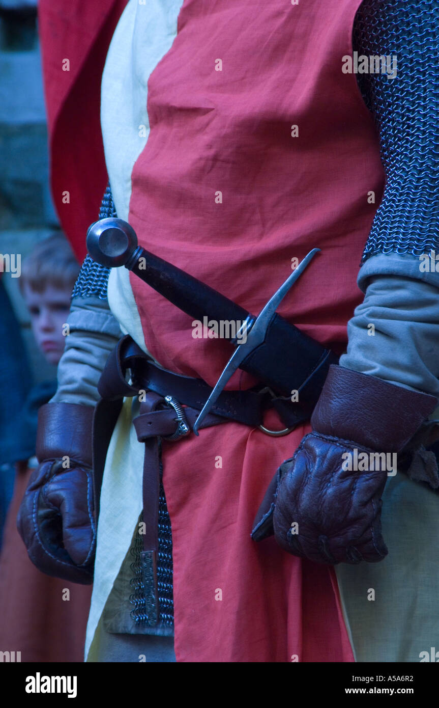 A trial re-enactment by Regia Anglorum at the Jorvik Viking festival ...